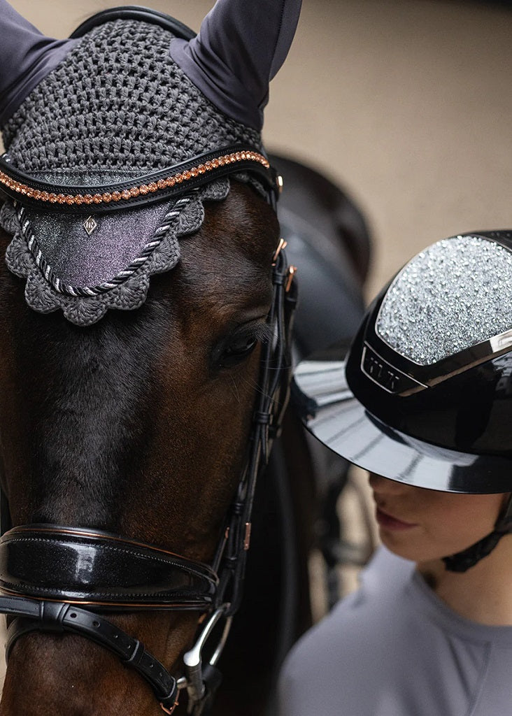 Mrs Ros Ear Bonnet - Festive Glitter Grey – Tempi Equestrian